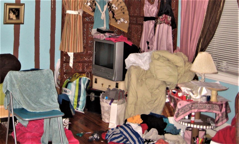 Objects Affect Our Energy: The Stuff Around You Impacts How You Feel